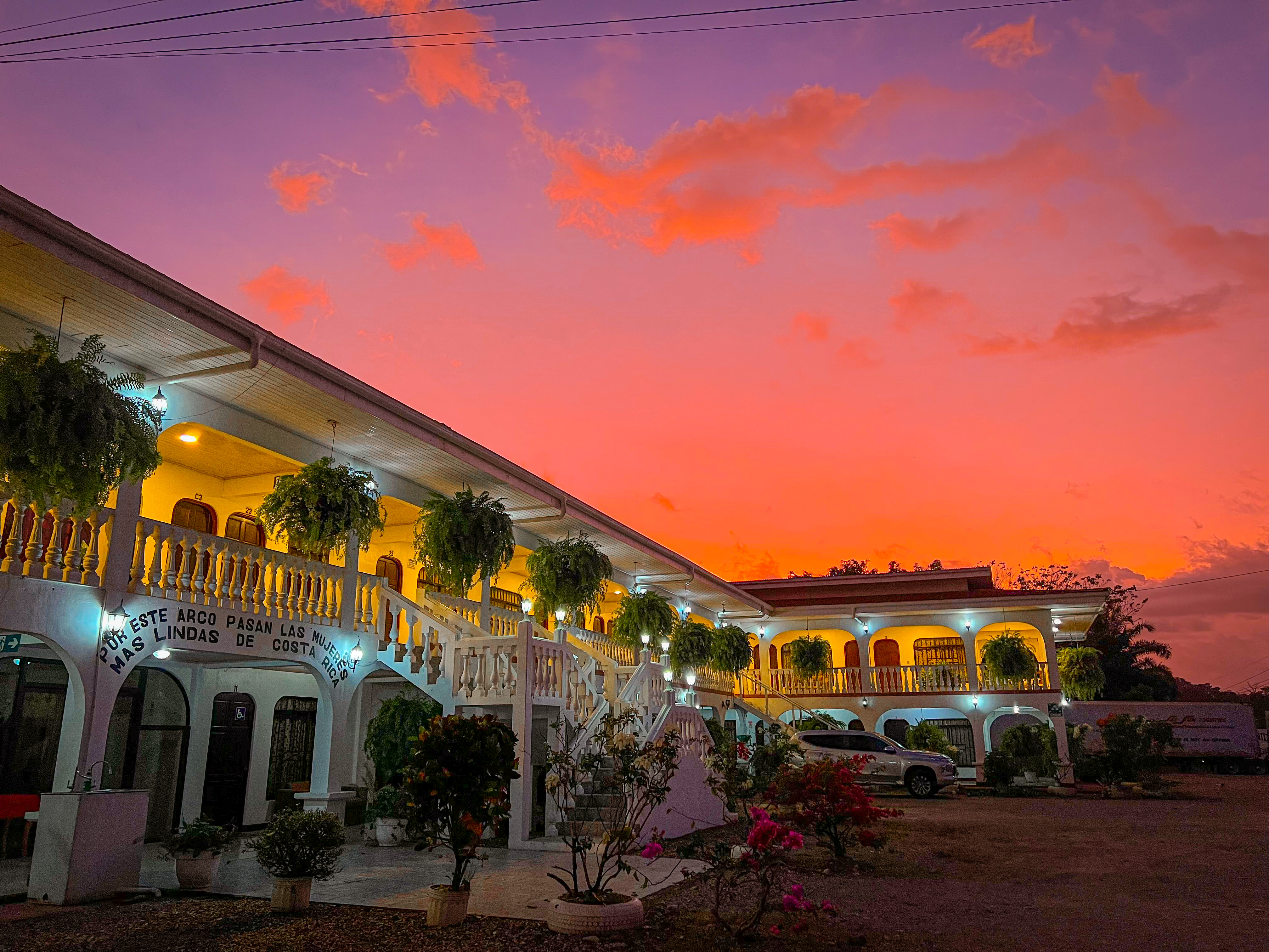 Hoteles Impala